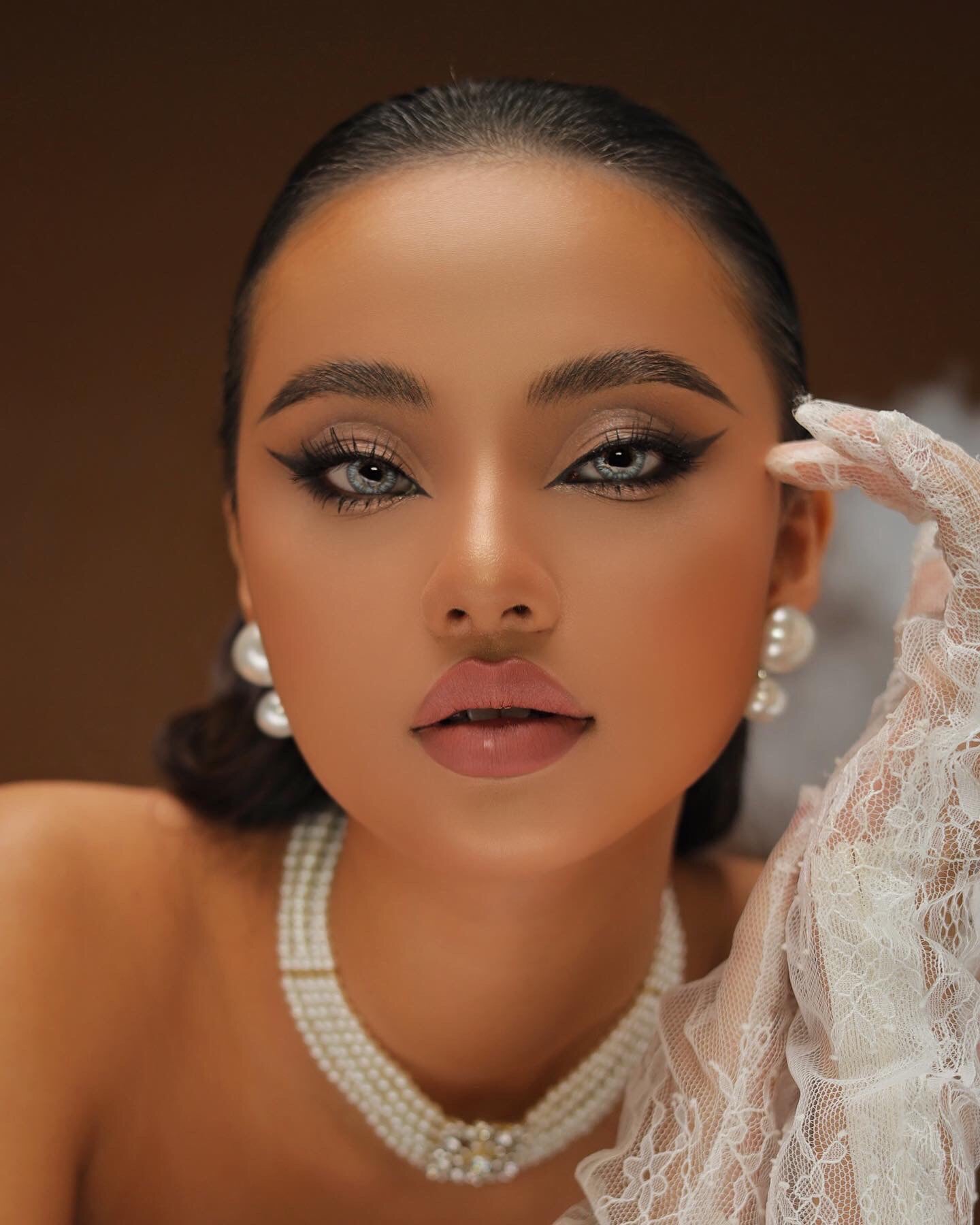 Tâm Bùi Artist - Phong cách makeup mang đậm chất riêng - tapchidoanhnhan24h