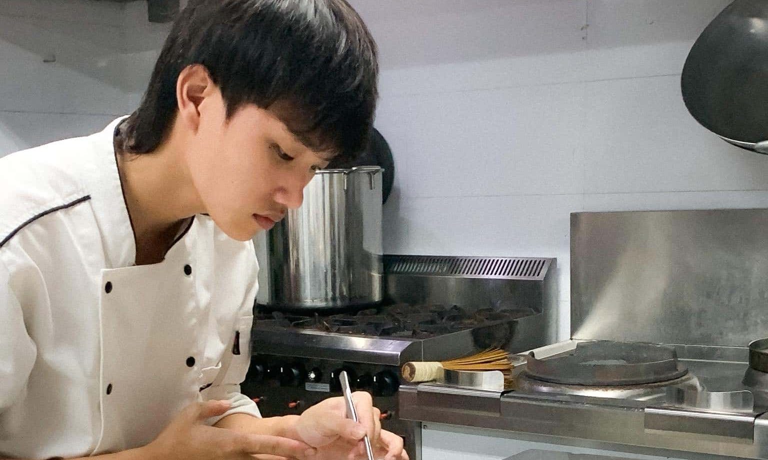 Chef Tuấn Nguyễn - Chàng trai trẻ đam mê ẩm thực và biến những rào cản ...